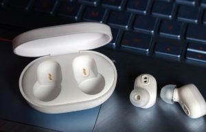 Costco AirPods Pro - Generation 2nd & 3rd of AirPods Pro